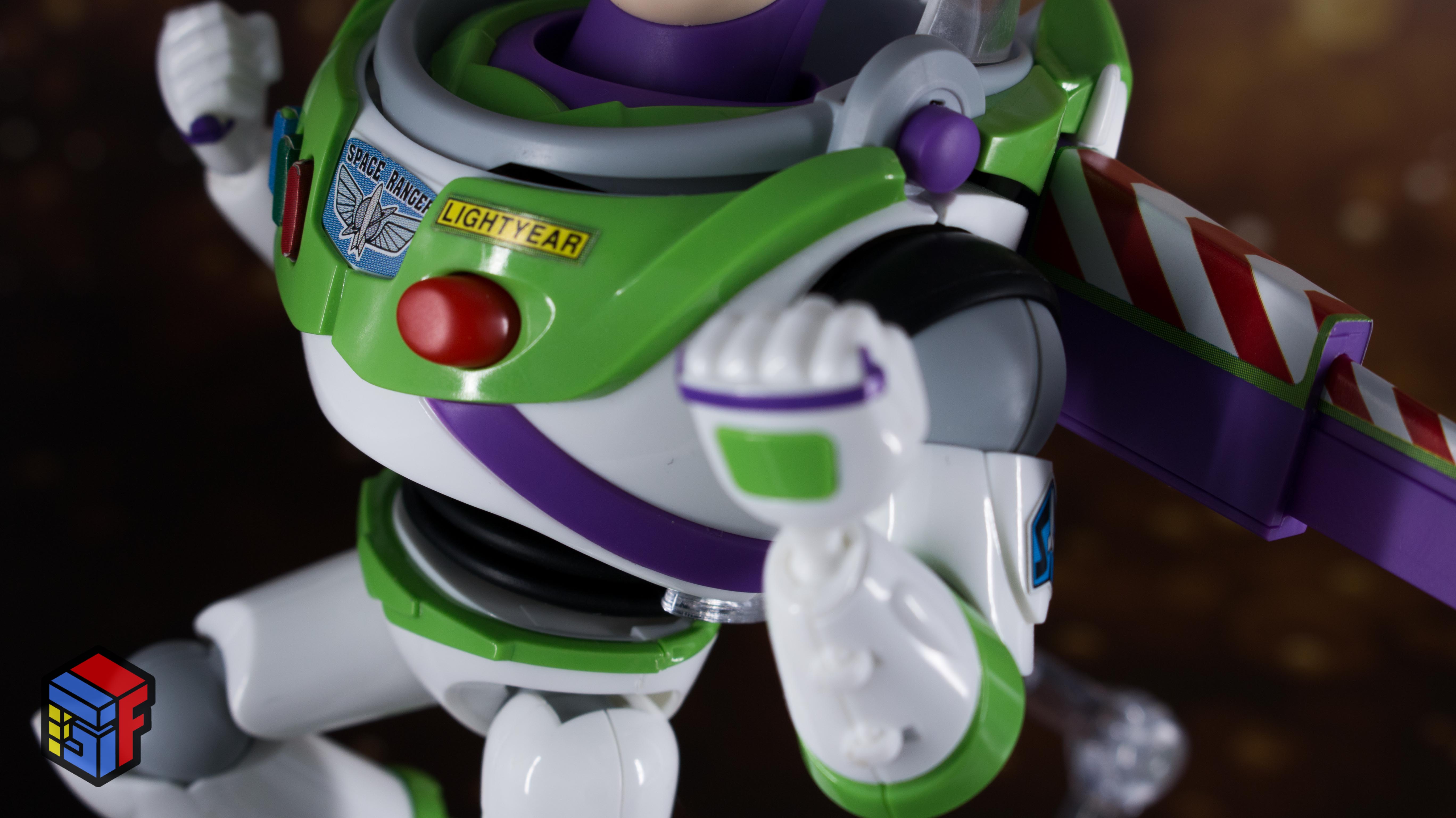 Buzz Lightyear Plastic Model Kit : La review - ToysAndGeek
